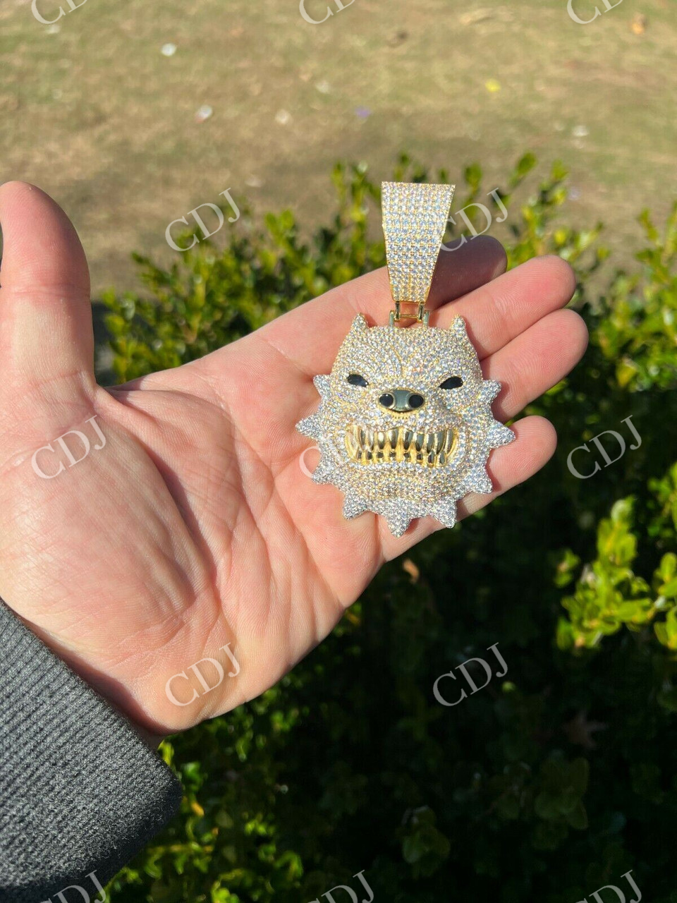 Iced Hip Hop Angry Pitbull Dog Diamond Pendant – customdiamjewel