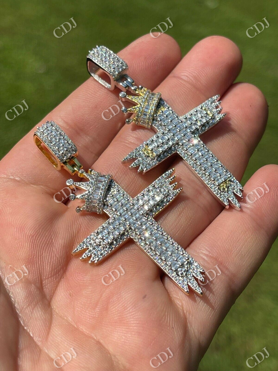King Crown Cross Pendent – customdiamjewel
