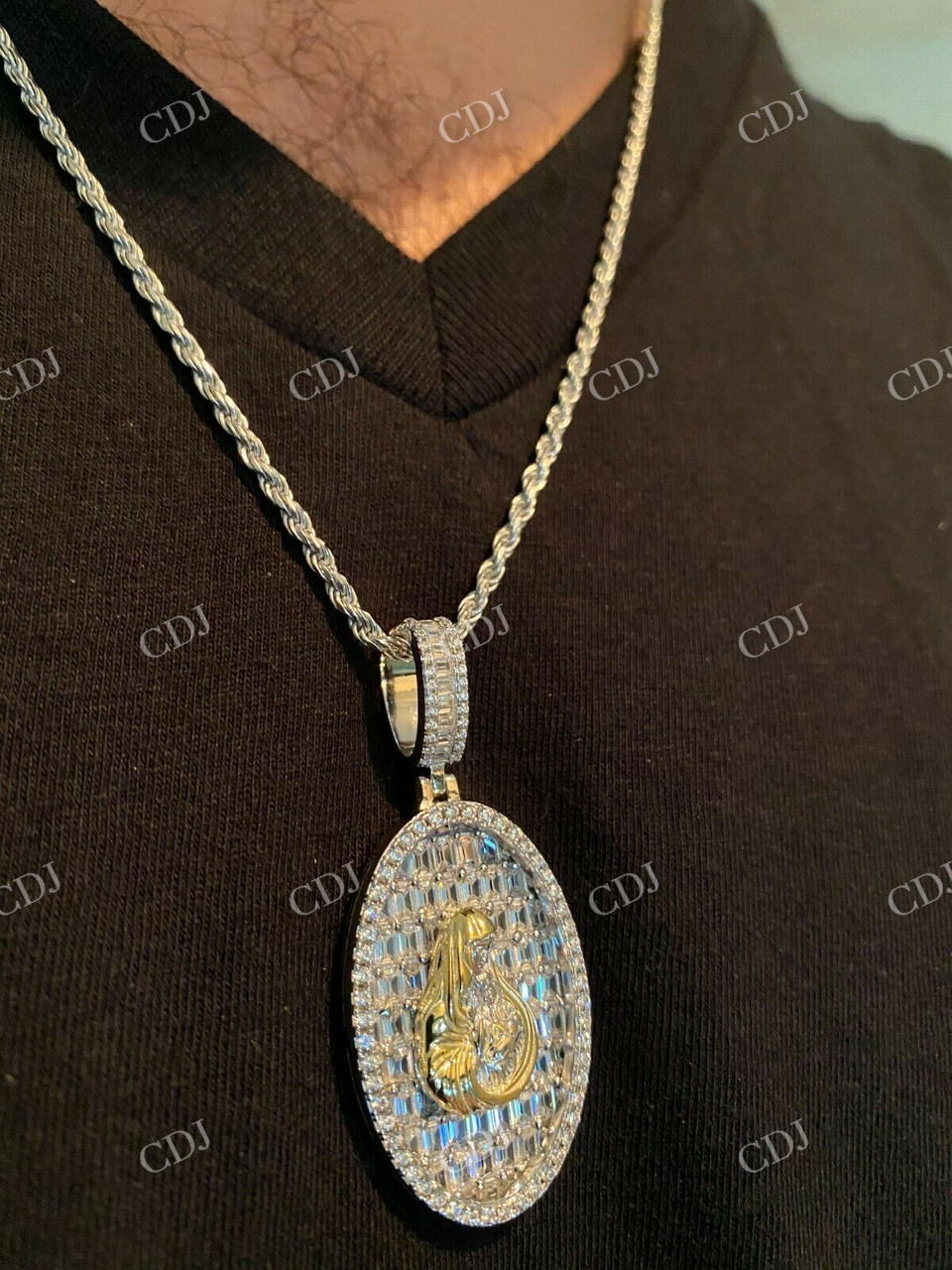 14K Gold Mary Iced Diamond Medallion Pendant – customdiamjewel
